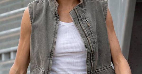 Teeter Yellowstone Jennifer Landon Vest